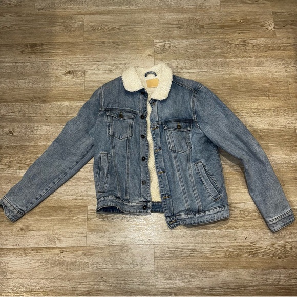 Cotton On | Jackets & Coats | Cotton On Denim Jacket With Cream Sherpa ...